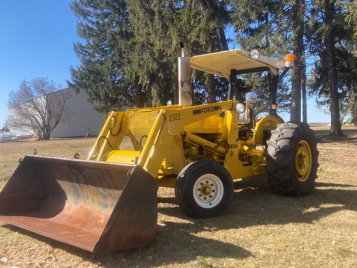 1986 Ford 545A Tractor
